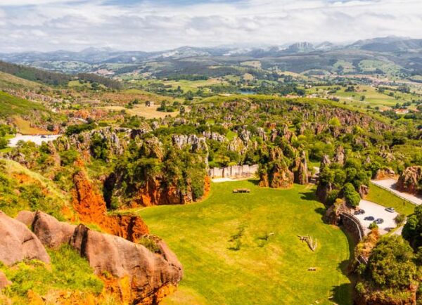 Plantación forestal en el entorno de Cabárceno - Parque de la ...